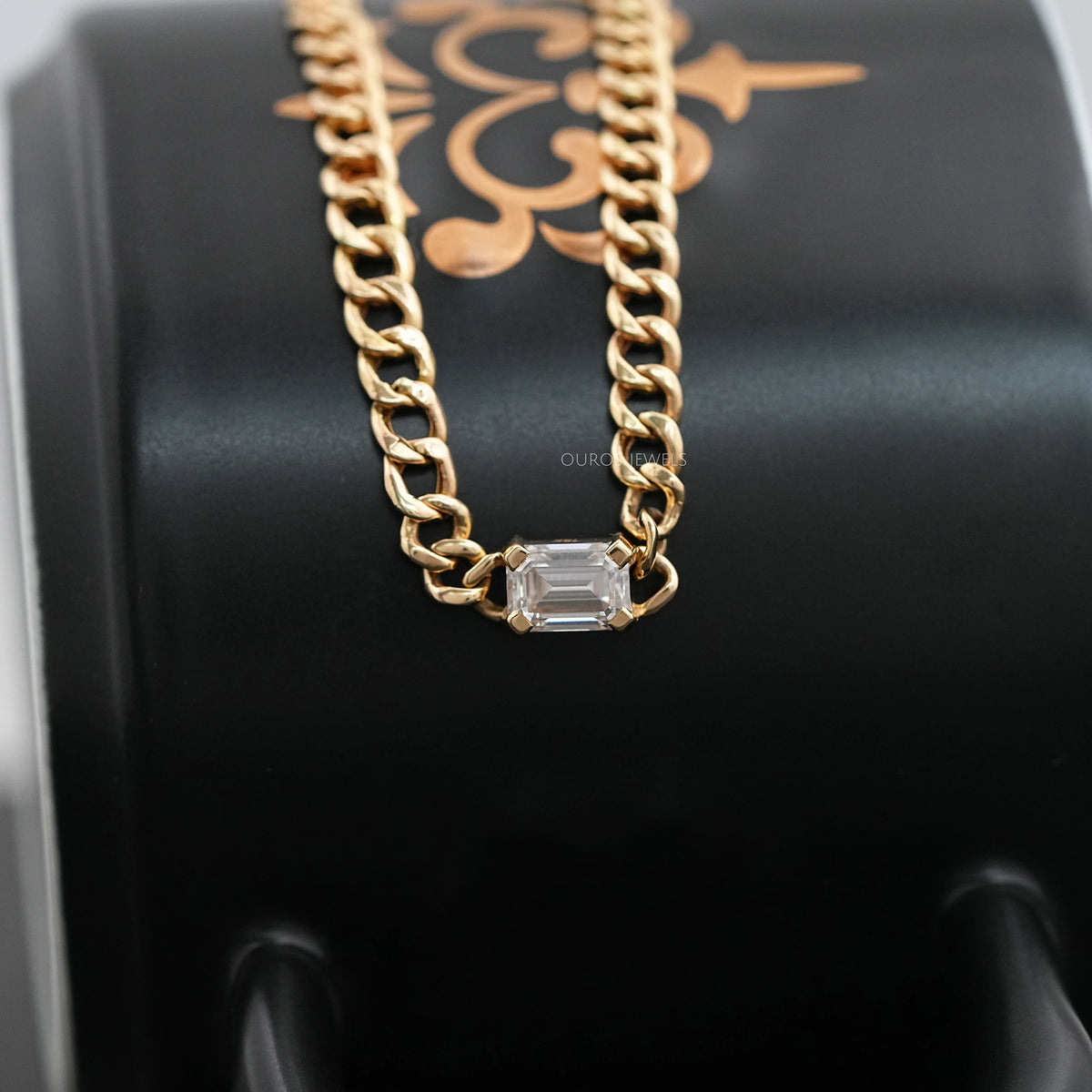 Cuban Link Pendant In Emerald Cut — Ouros Jewels